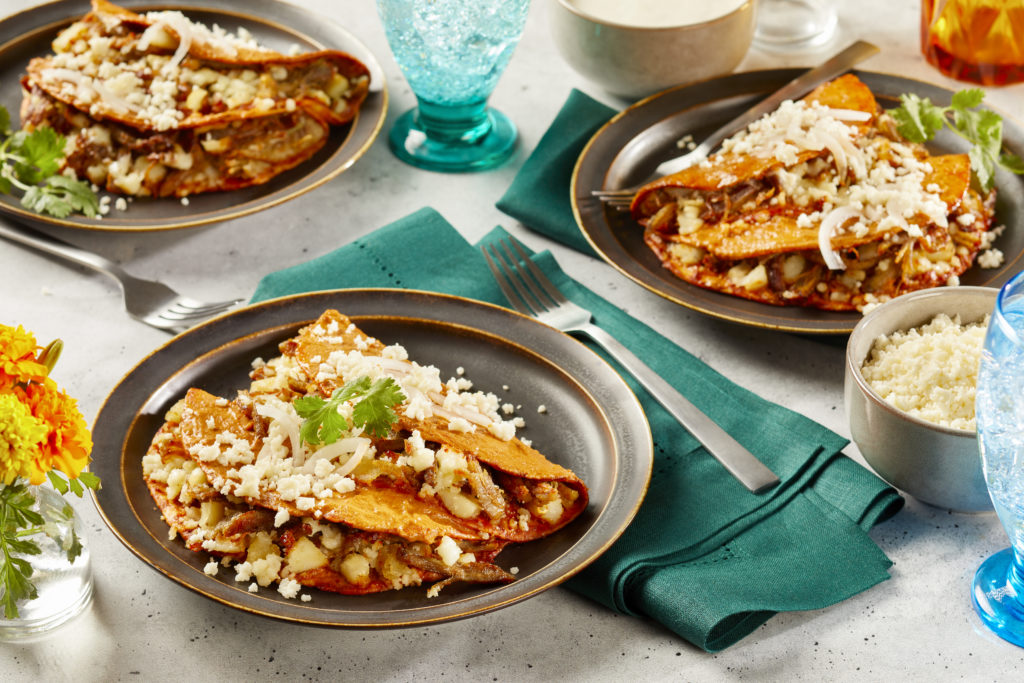 Enchiladas de Crema | Cacique® Inc.