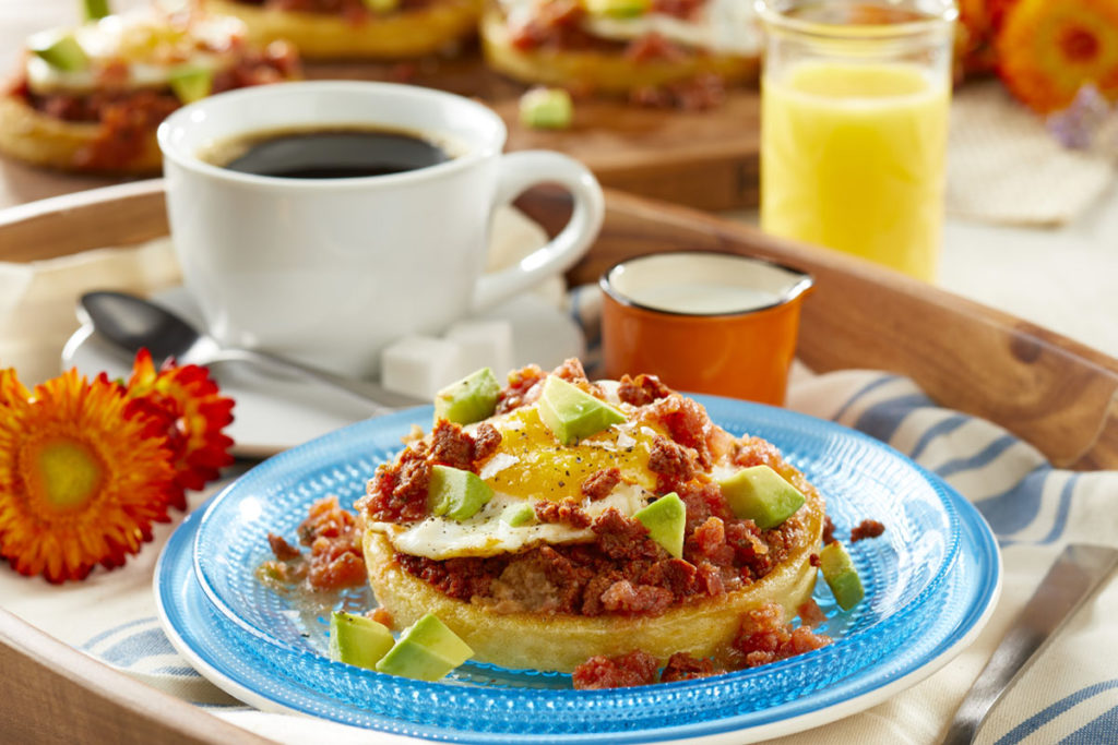 Breakfast Sopes | Cacique® Inc.